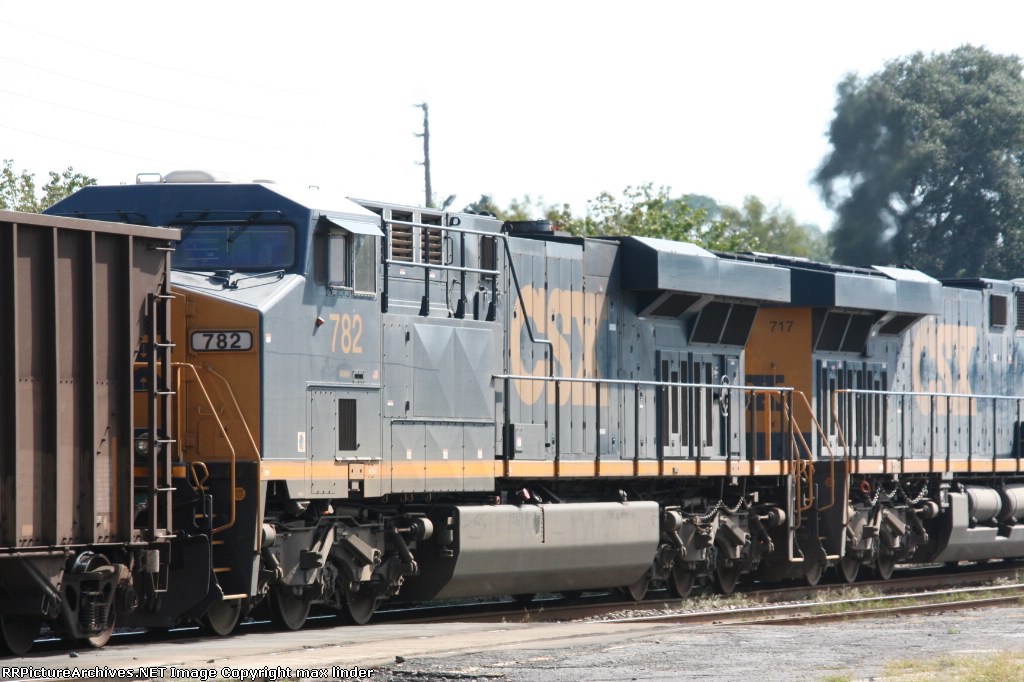 CSX 782